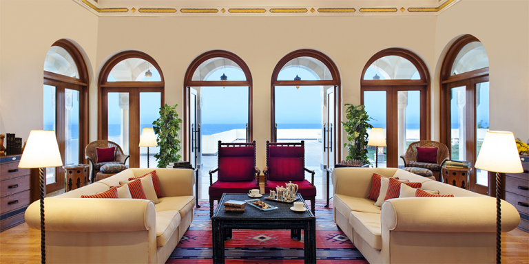 How to Decorate Drawing Room in Indian Style